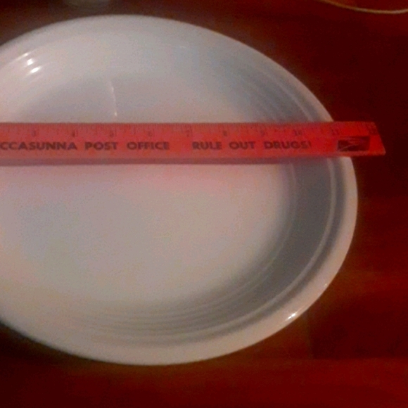 east west Dist Co | Dining | Vintage White Dinner Plate Euc Fiesta ...